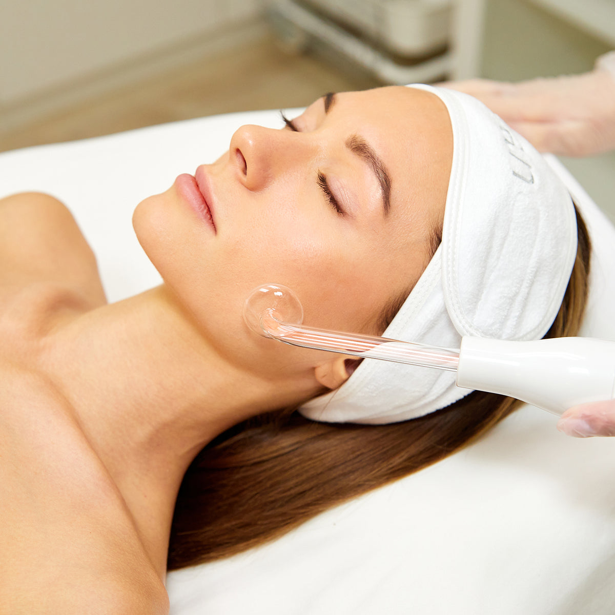 Portable High Frequency Machine – Saian Skin Care